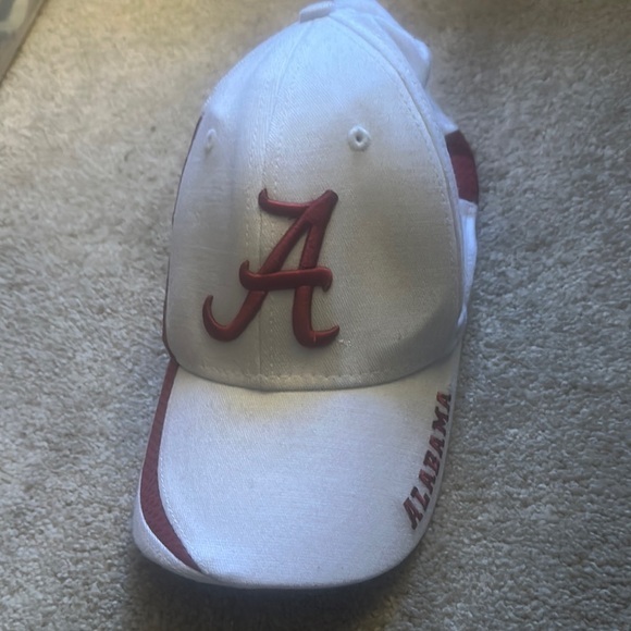 Accessories | Alabama Crimson Tide White And Red Cap | Poshmark